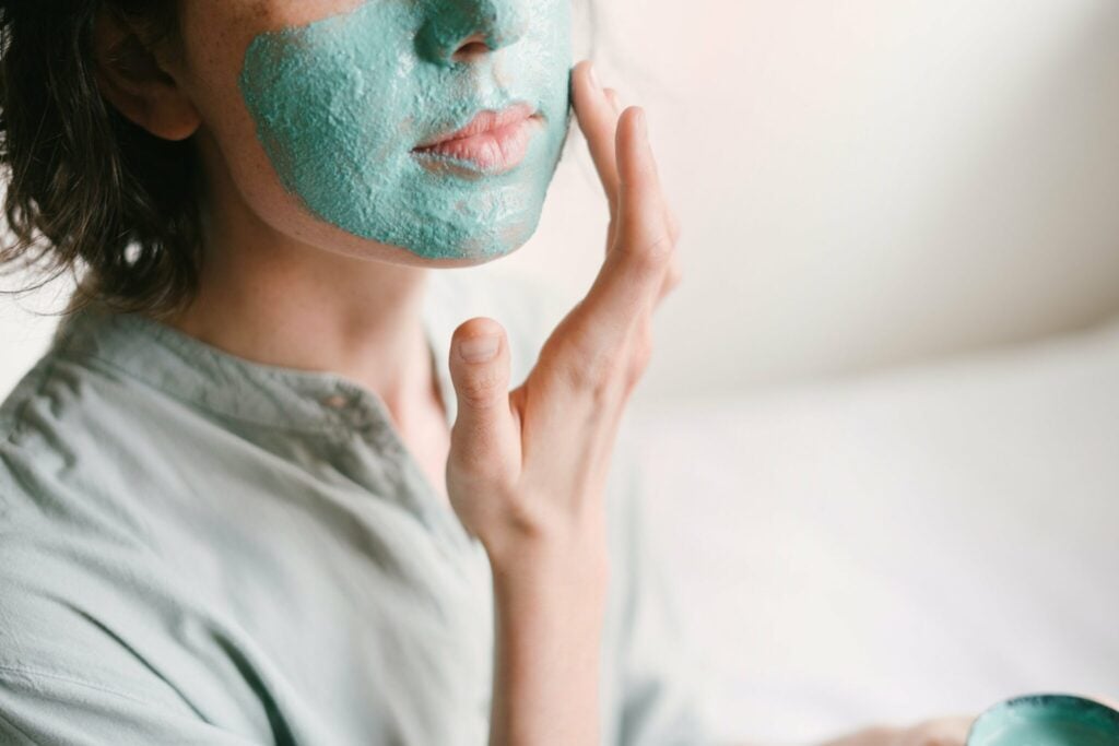 Complete Guide to Becoming an Esthetician in Florida